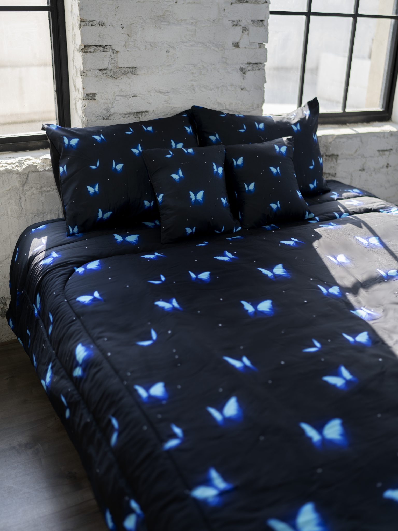 Midnight Lumina Morpho-Duvet Cover Set – فروشگاه کالای خواب Cellenyx
